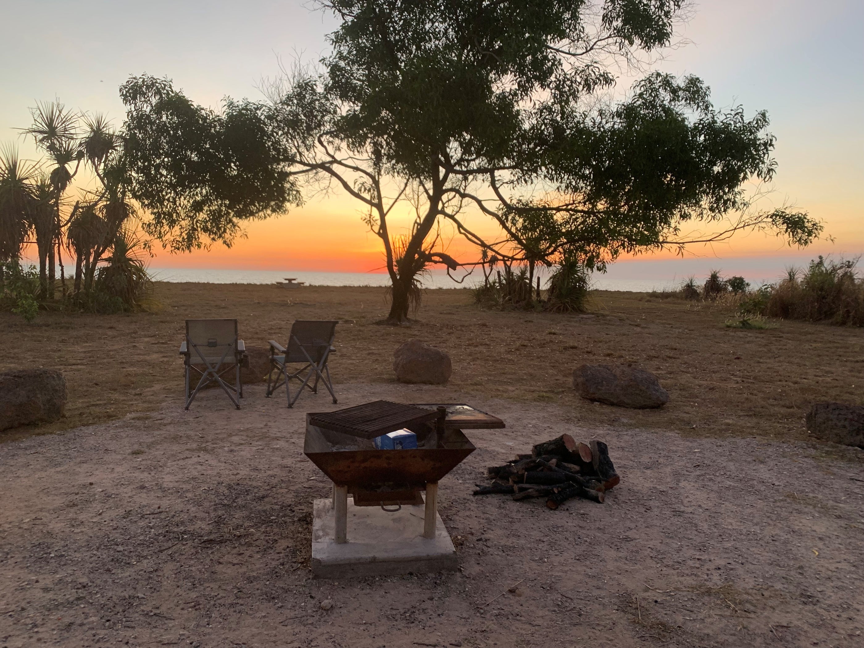 CAMPING – Camping World Compleat Angler Darwin
